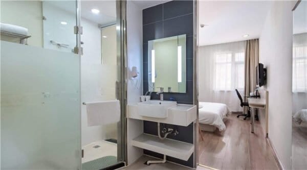 10 Common LED Bathroom Mirror Problems